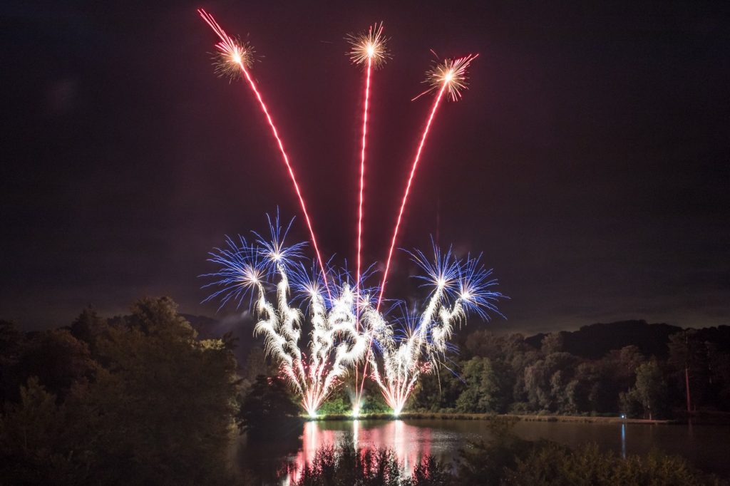 Fireworks – www.eastnor-fireworks.co.uk